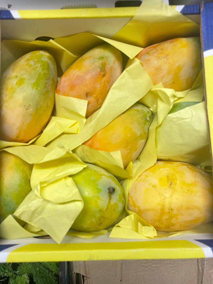FRESH SWEET Badami Baganpalli MANGOES BOX approx 1.8 kg approx India ...